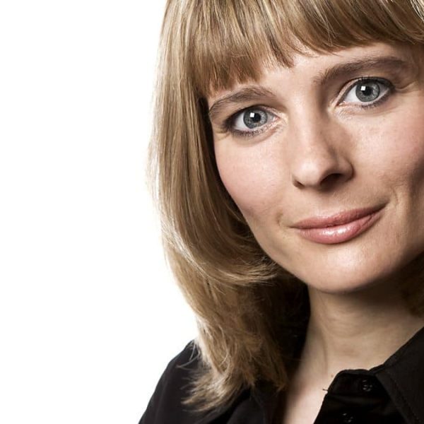 Julie Reinger – Sexiest Presenters on Television & Radio